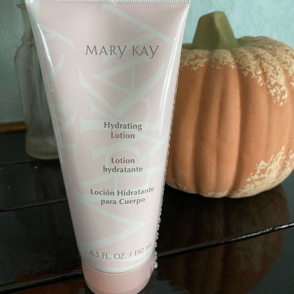 Mary Kay | Skincare | Mary Kay Hydrating Lotion | Poshmark